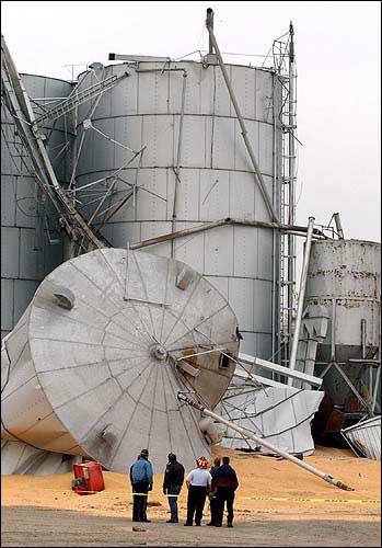 Cause of grain bin collapse under investigation | News, Sports, Jobs ...